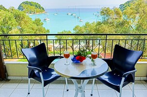 Quarto casal ou duplo, sacada, vista para o mar | Terraço/pátio