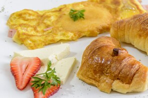 Café da manhã continental grátis todos os dias