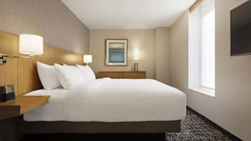 Suíte, 1 cama King | Roupas de cama premium, edredons de pluma, camas Tempur-Pedic