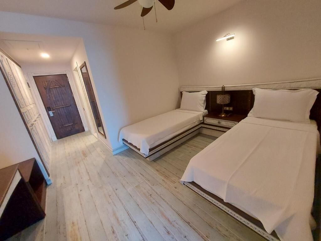Quadro Family Room with Balcony | Roupa de alta qualidade, minibar, cofre no quarto 