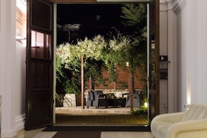 Entrada do alojamento