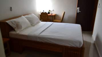 Roupas de cama de algodão egípcio, frigobar, cofres nos quartos