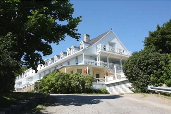 Le Manoir Charlevoix - La Malbaie