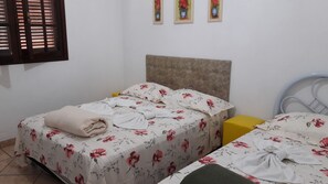 Quarto casal standard, banheiro privativo | Wi-Fi de cortesia