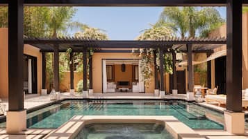 Vila, 2 quartos (Oriental Pool) | Terraço/pátio