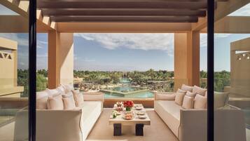 Suíte panorâmica, 2 quartos | Vista da sacada