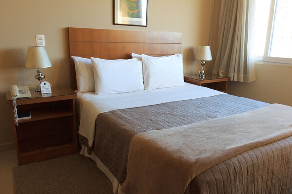 Convair Hotel - Ciudad del Este