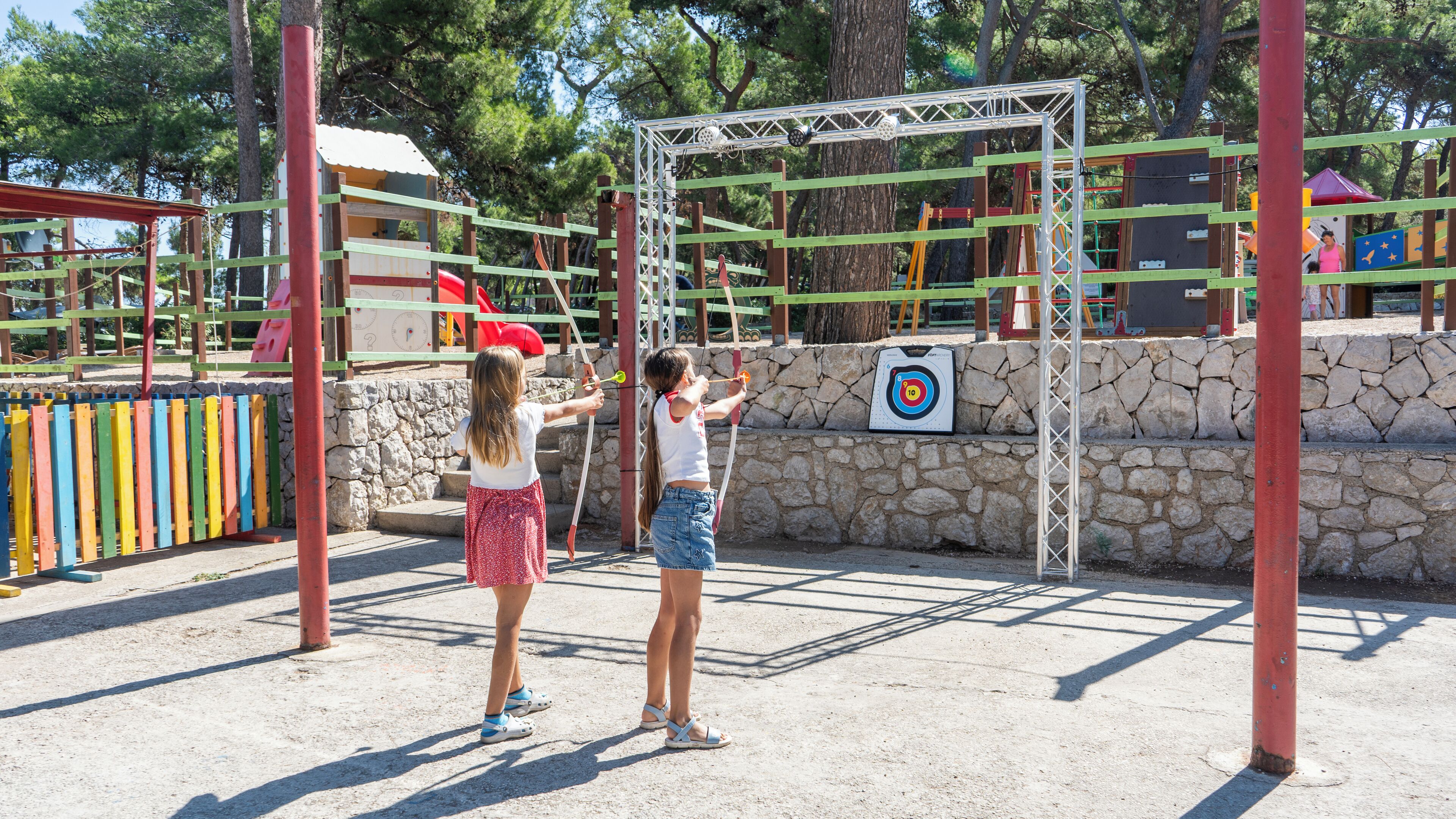Área de recreio para crianças (ao ar livre)