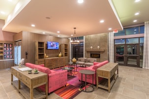 Lounge no hall