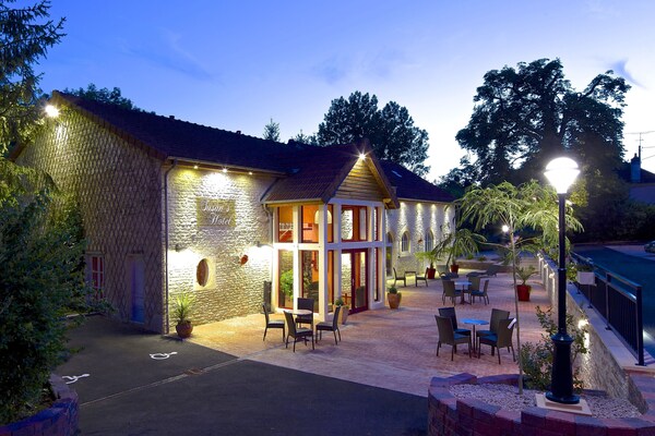 Hostellerie De La Chaumière - Dolancourt