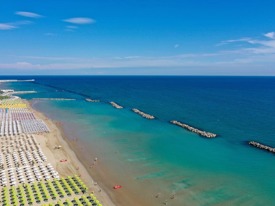 Praia de areia branca