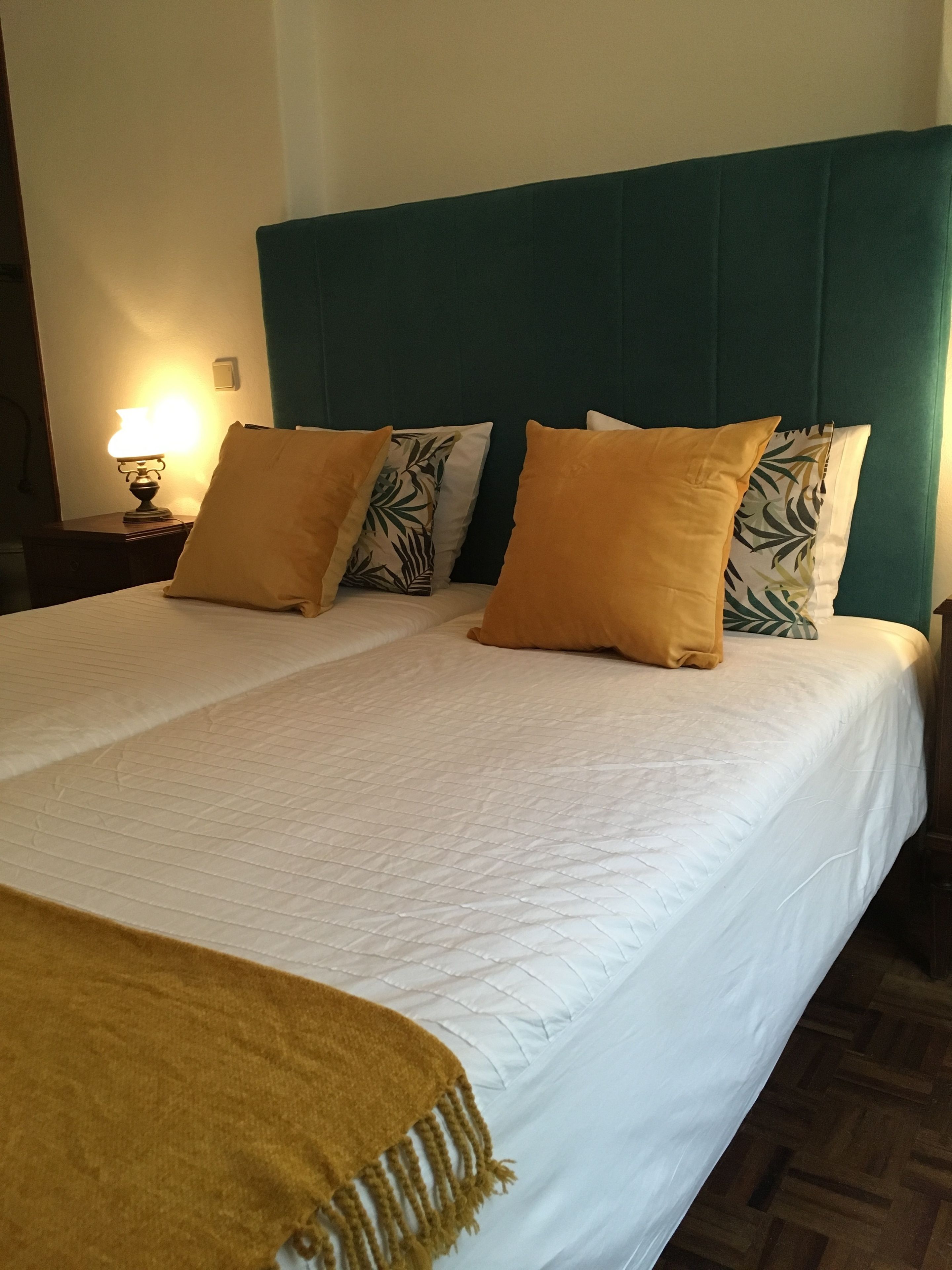 Edredons de pluma, individualmente decorados, individualmente mobiliados