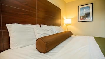 Roupas de cama premium, edredons de pluma, camas com colchões pillow-top