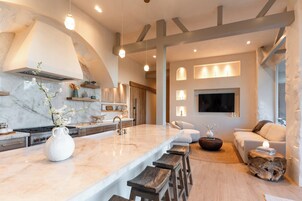 Casa Exclusiva | Cozinha privada