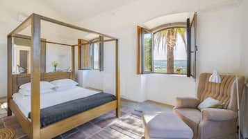 Quarto casal superior | 1 quarto, quartos à prova de som, berços grátis