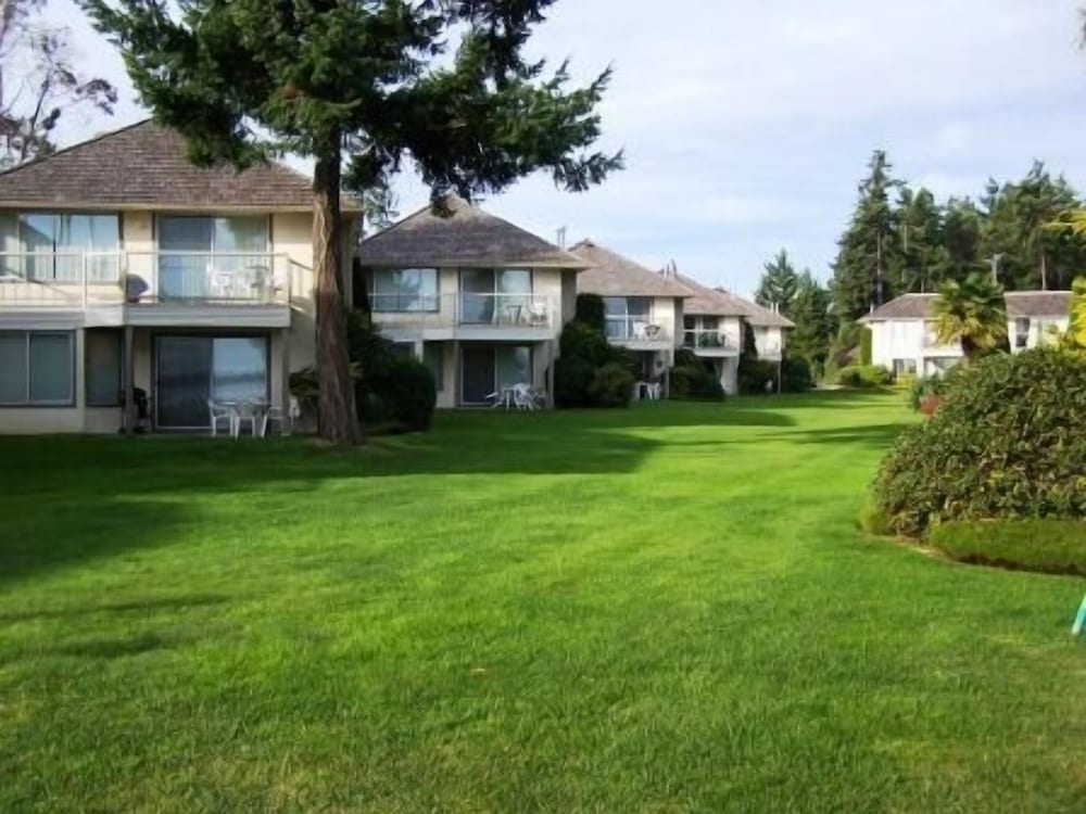 Ocean Sands Resort - Vancouver Island
