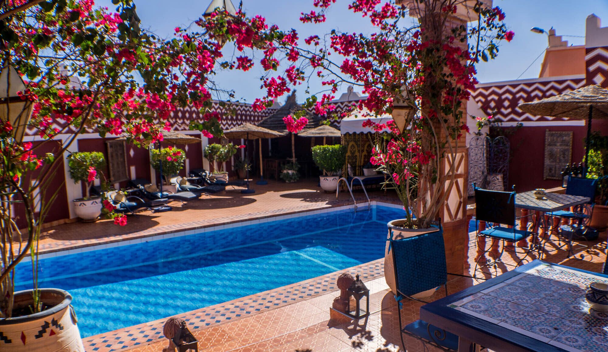 Bar à beira da piscina