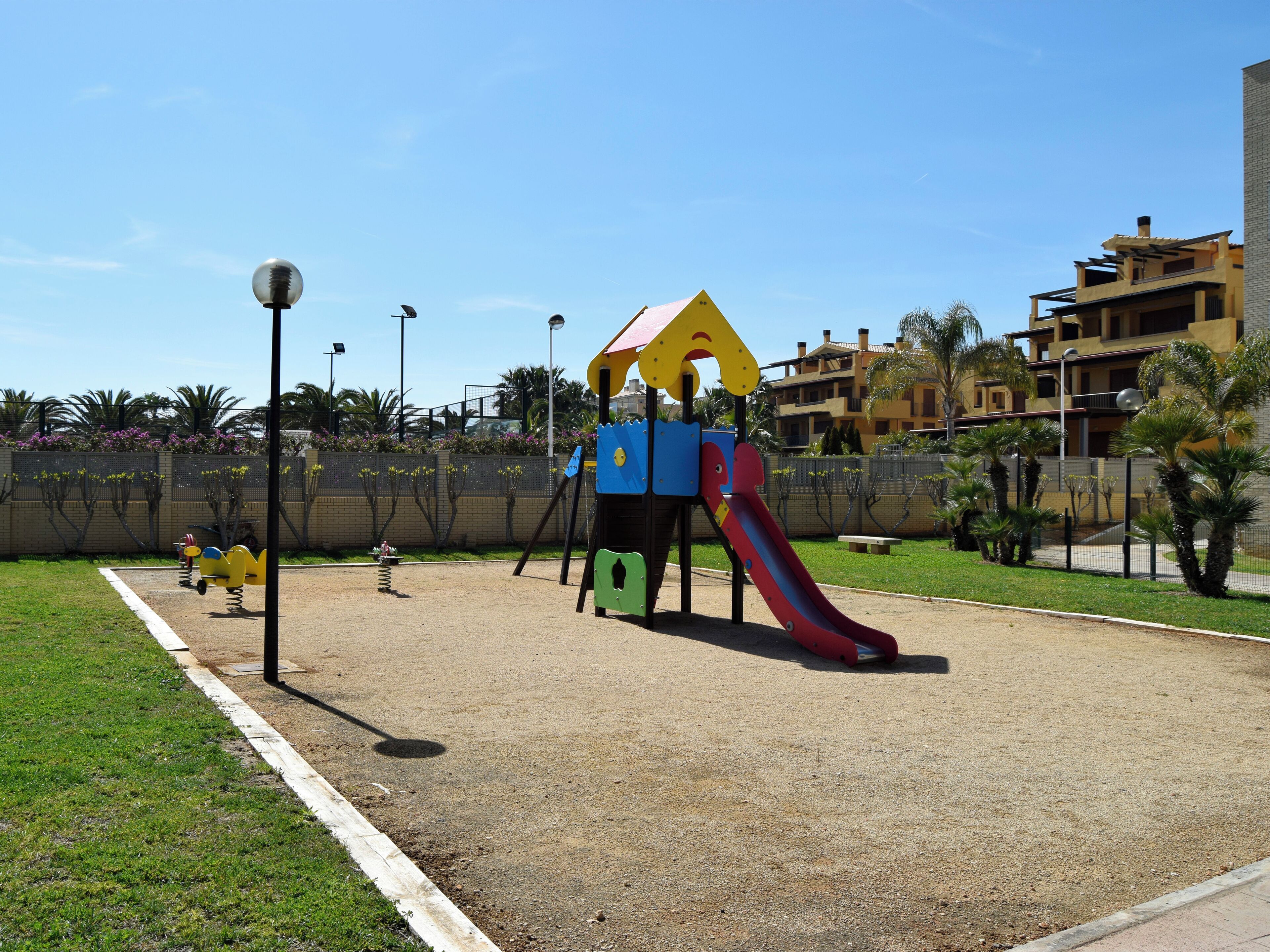 Área de recreio para crianças (ao ar livre)