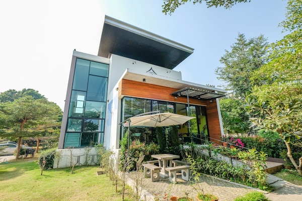 Nice Place Maerim District-free Motorcycle-r7 - Mae Rim District