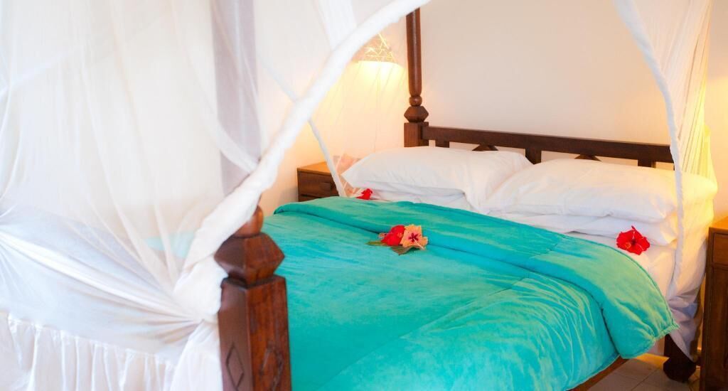 Cofre no quarto, secretária, Wi-fi grátis, roupa de cama fornecida 