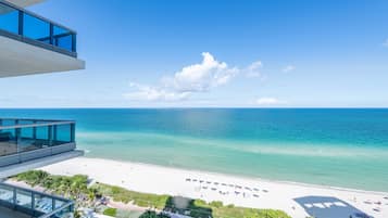 Apartamento Deluxe, 1 quarto, junto ao mar (Corner) | Vista da varanda