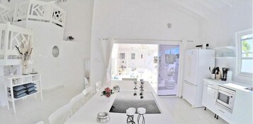 7 Bedroom Villa | Área de estar