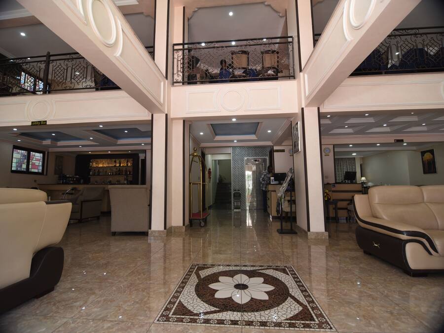 Entrada (vista interior)