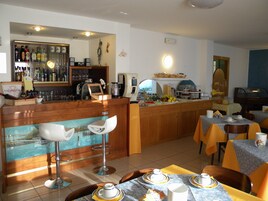 Bar (no alojamento)