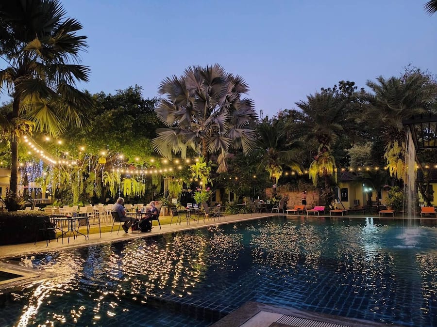 TV de tela plana 32 polegadas com canais a cabo, TV