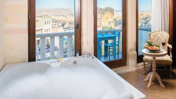 King Stone Suite | Banheira de hidromassagem