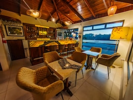 Bar (no alojamento)