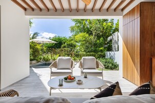 Apartamento Deluxe, várias camas | Terraço/pátio interior