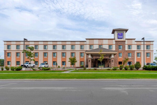 Sleep Inn & Suites Ames Near Isu Campus - Boone, IA