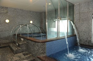 Massagens de pedras quentes, massagens musculares profundas, massagens