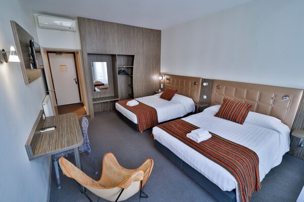 Hôtel De L'europe Grenoble Hyper Centre - Grenoble