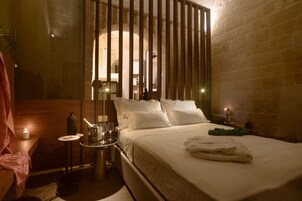 Suite Clássica | 1 quarto, roupa de alta qualidade, edredões de penas, minibar 