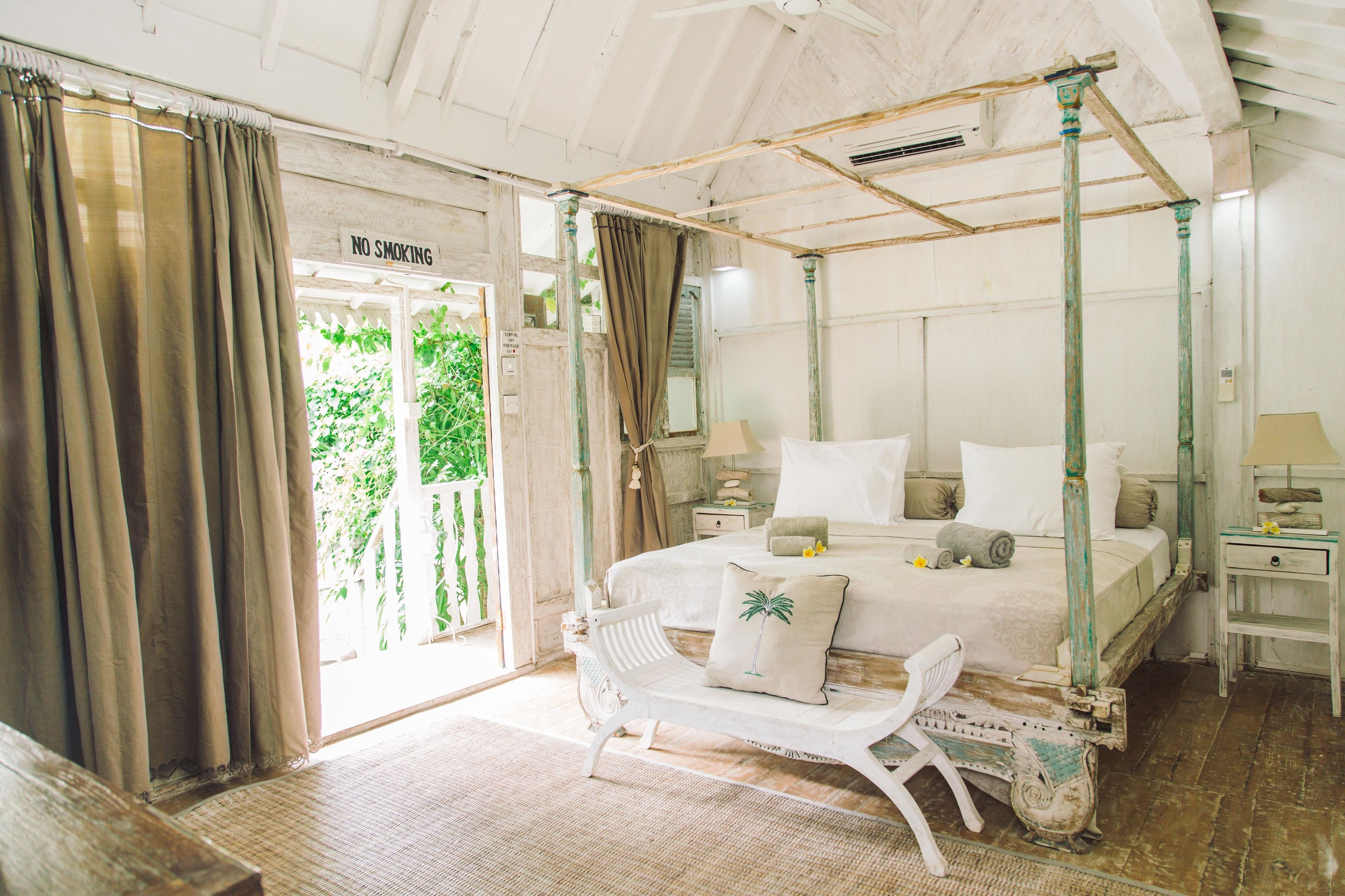 Bungalow Familiar | Cofre no quarto, secretária, Wi-fi grátis, roupa de cama fornecida 