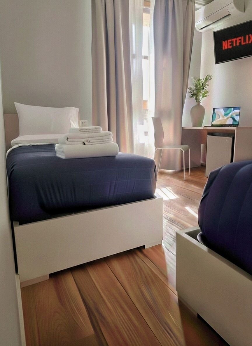 Quarto casal ou duplo clássico, 1 quarto | Cofres nos quartos, escrivaninha, Wi-Fi de cortesia, roupa de cama