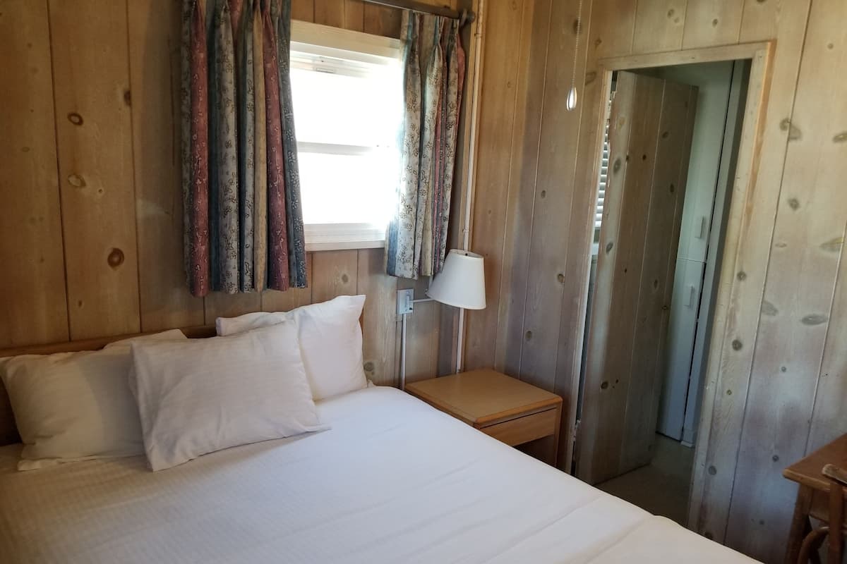 1 quarto, ferro/tábua de engomar, Wi-fi grátis, roupa de cama fornecida