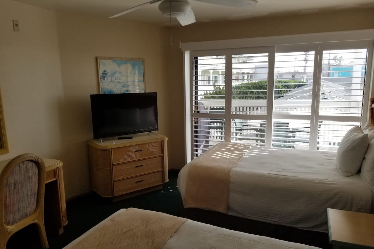 Suite Standard, 2 quartos, 2 casas de banho, vista para o oceano | 1 quarto, ferro/tábua de engomar, Wi-fi grátis, roupa de cama fornecida