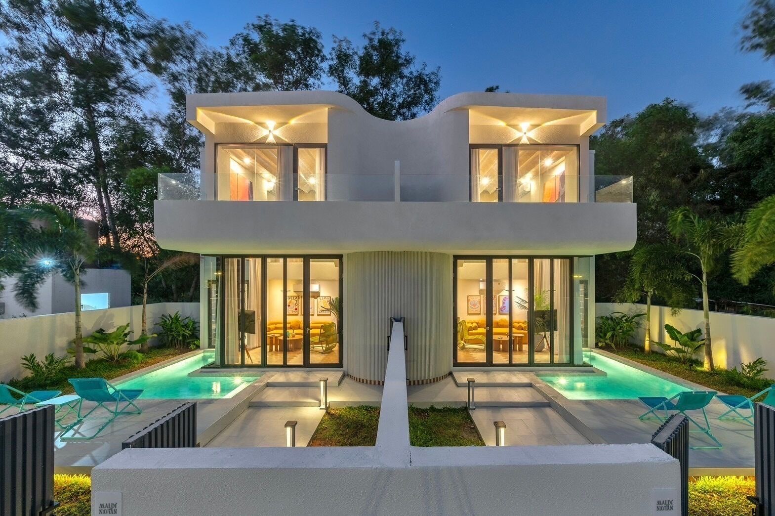 Villa Malia | Frigobar, cofres nos quartos, escrivaninha, Wi-Fi de cortesia