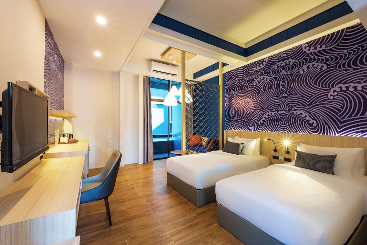 Superior Room Twin Bed (2rd Floor) | Frigobar, cofres nos quartos, escrivaninha, Wi-Fi de cortesia