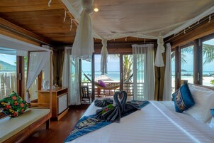 Beach front Premium Bungalow | Cofre no quarto, Wi-fi grátis, roupa de cama fornecida 