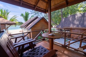 Sea Breeze Premium Bungalow | Terraço/pátio interior
