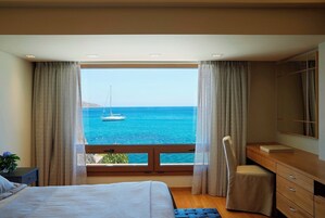 "Loutro" Six Double Bedrooms with Private Pool 340 m2 | Roupa de alta qualidade, minibar, cofre no quarto 