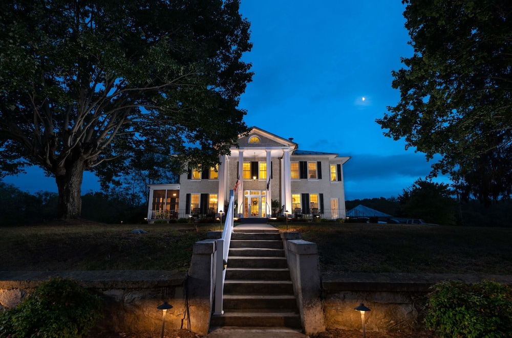 Steeles Tavern Manor - Virginia