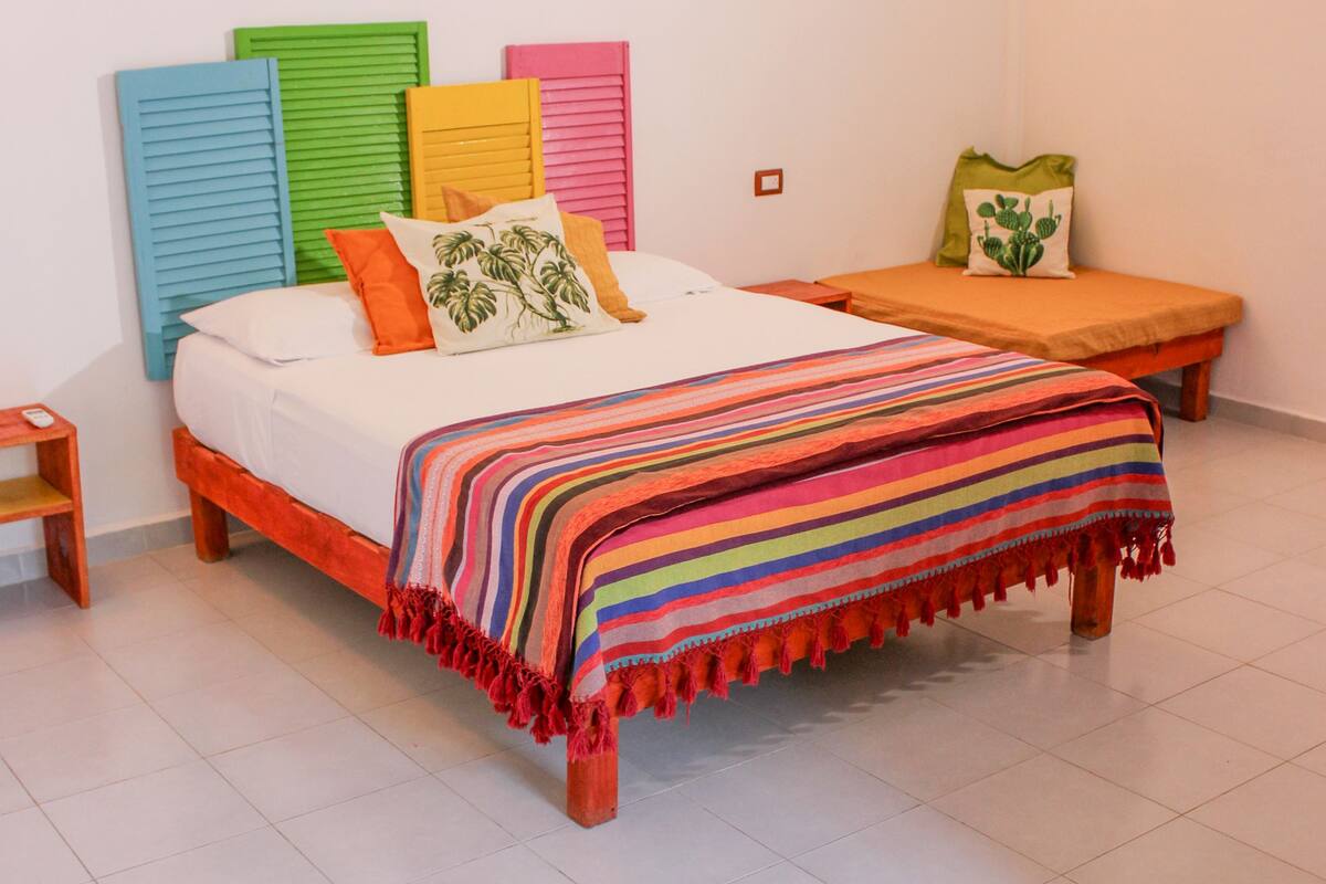 Quarto Duplo Comfort | Secretária, ferro/tábua de engomar, Wi-fi grátis 