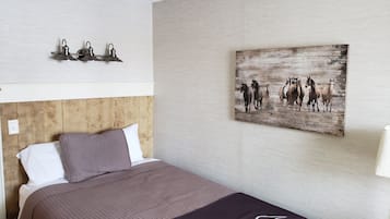 Quarto Individual Standard, 1 quarto | Camas de colchão pillowtop, secretária