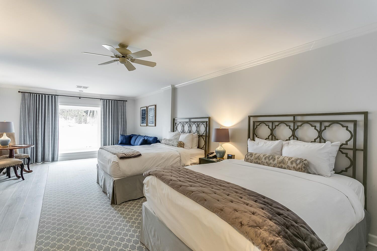 The Geneva Inn in Lake Geneva: Find Hotel Reviews, Rooms, and Prices on ...