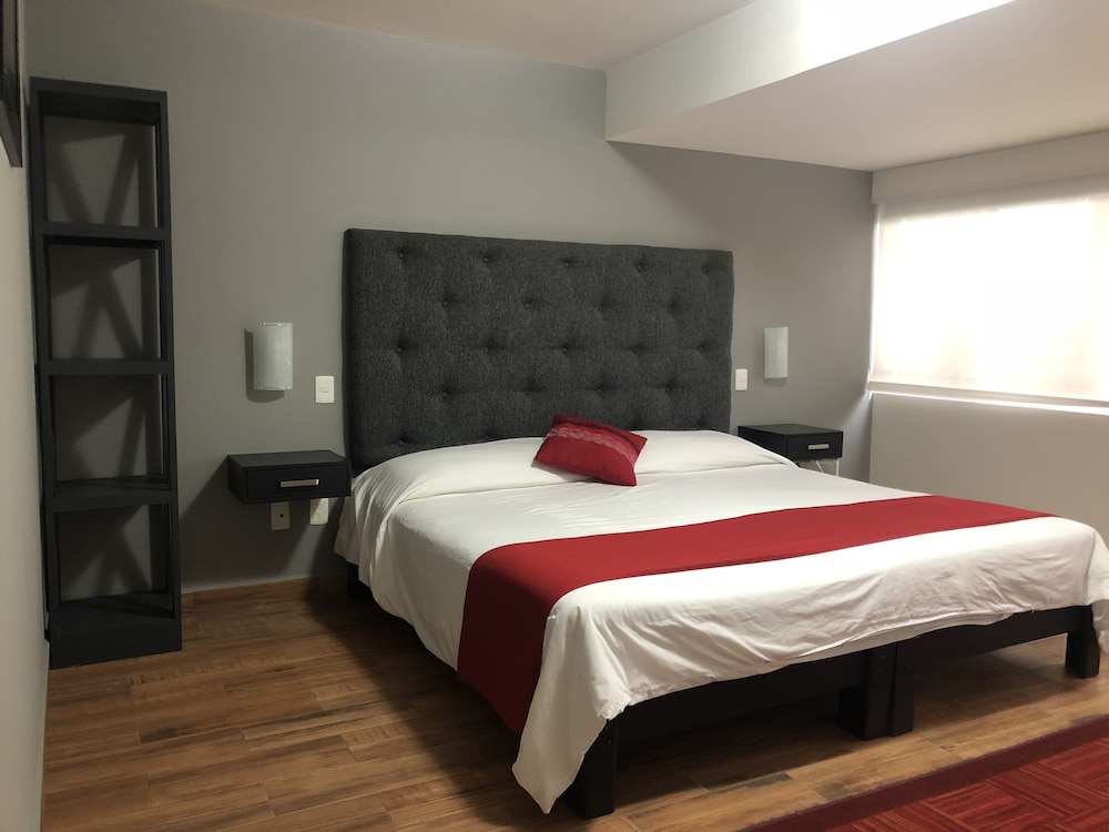 Grupo Kings Suites Horacio - Naucalpan de Juárez